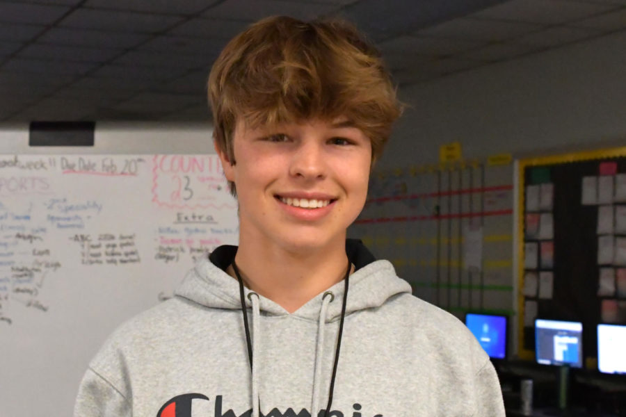 Meet the boys golf team – KP TIMES